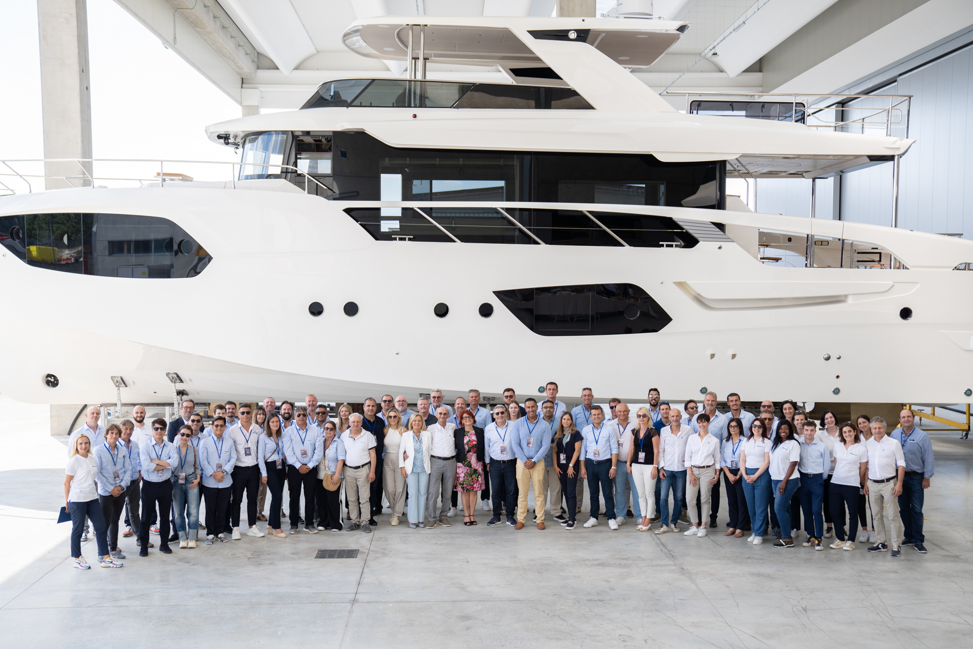 Absolute Yachts Shipyard - SeaNet Yachts | Yacht Dealer | Fractional ...